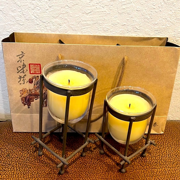 Accessories | Stylized Bronzebrown Metal Stand Holders With Glass ...
